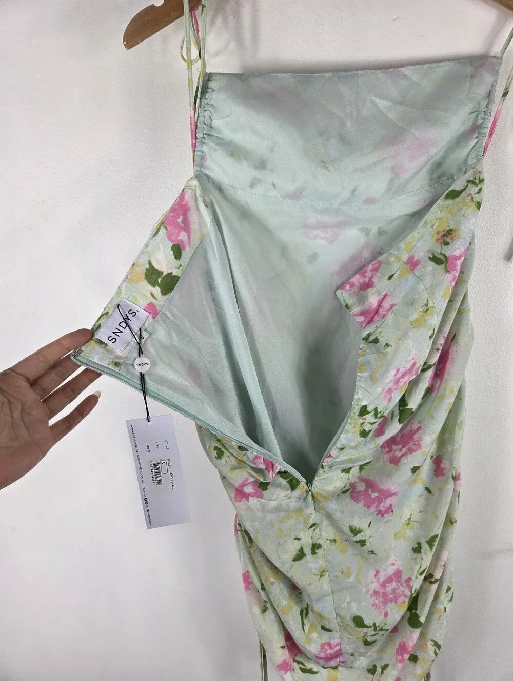 SNDYS. | Dresses | New Sndys Floral Ruched Tie Side Open Back Spaghetti ...
